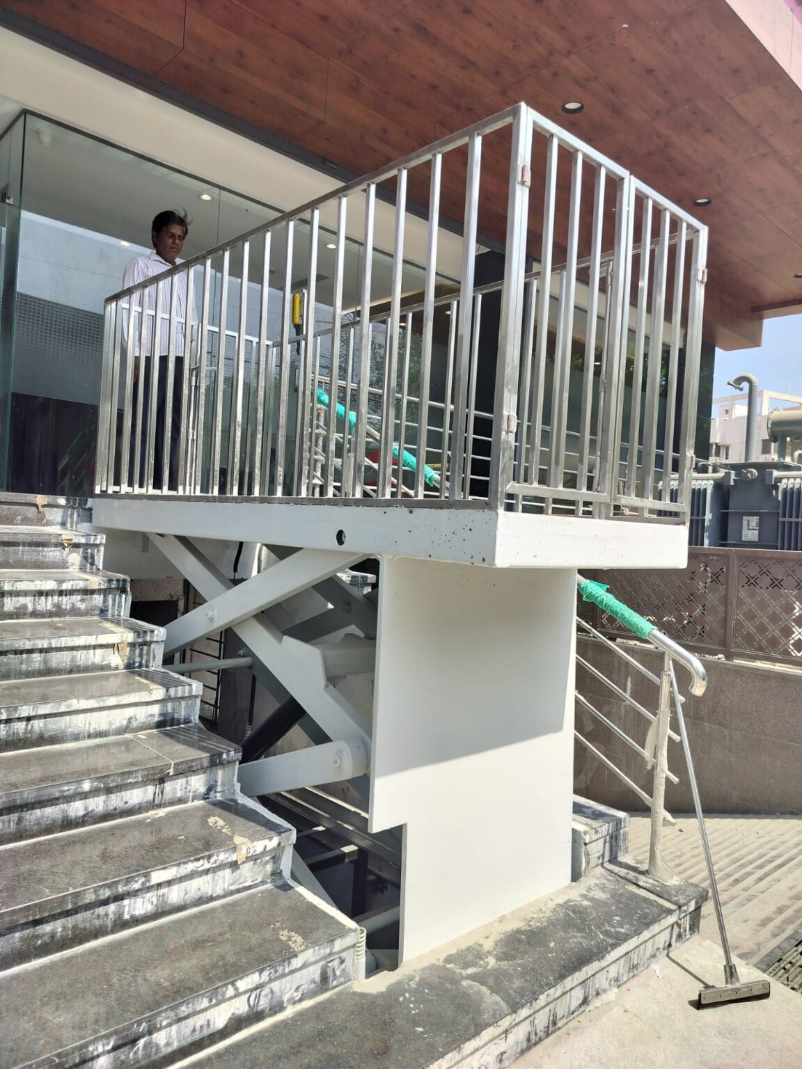 Hydraulic Structure Lift – Liftro Fab